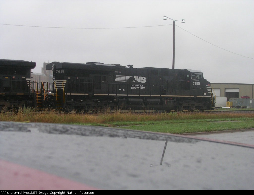 NS 7651